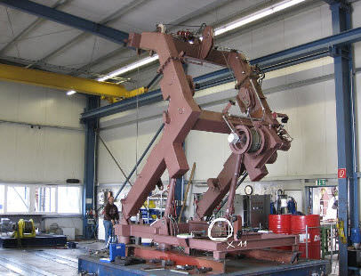 Ship davit - GLOBAL DAVIT - MOB boat / hydraulic / with cradle