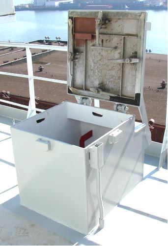 Ship access hatch - GRP - LUBMOR