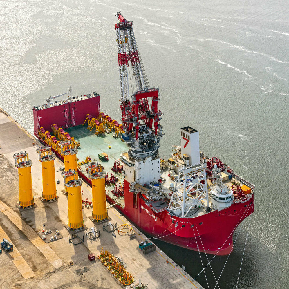 Construction vessel offshore support vessel - Seaway Alfa Lift ...