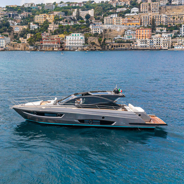 Sport motor yacht - COUPÈ 58 - RIO YACHTS - traditional / open / soft-top