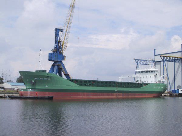 Mini-bulker cargo ship - mv Arklow Rover - Barkmeijer Stroobos BV