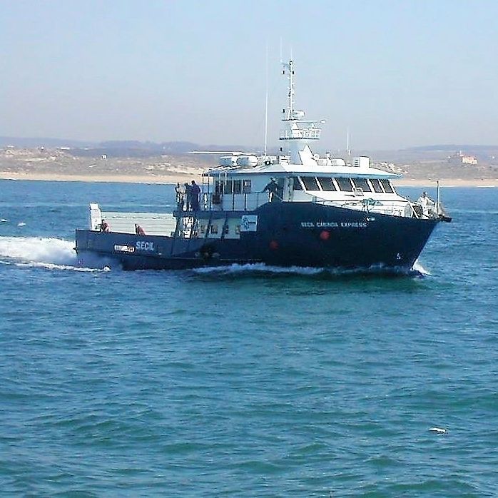 Ro-Ro passenger ferry - 32M - Estaleiros Navais de Peniche - steel