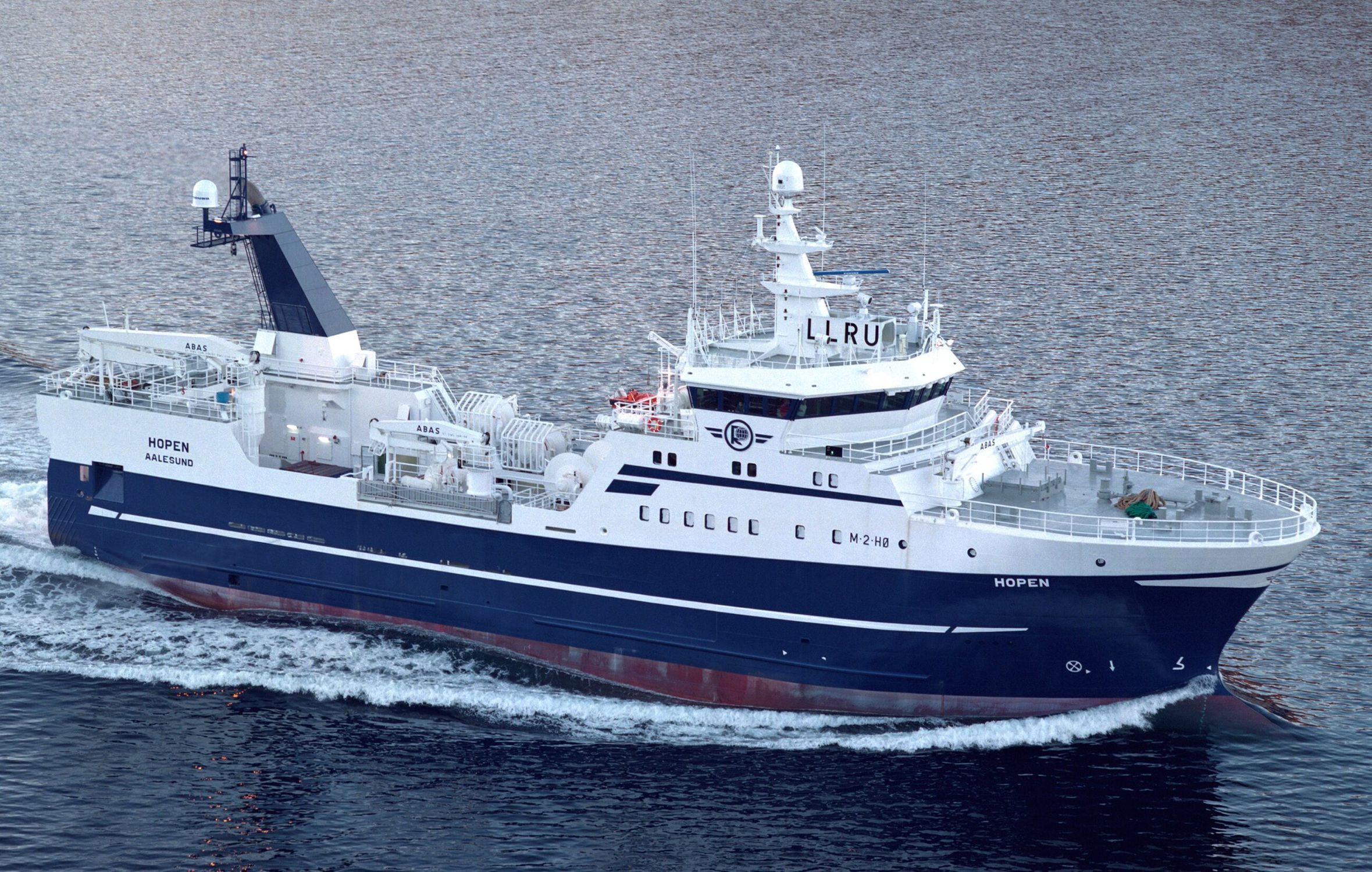Fishing trawler fishing-vessel - HOPEN - Kleven Maritime AS