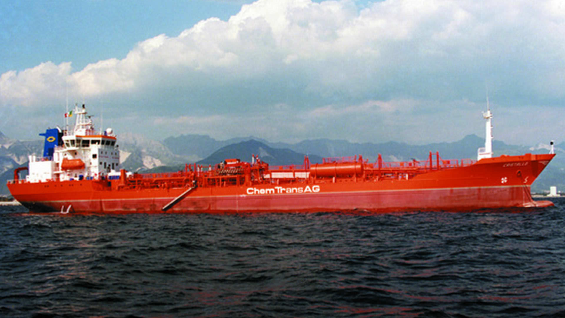 Chemical tanker cargo ship - CRISTALLO - Nuovi Cantieri Apuania - coastal