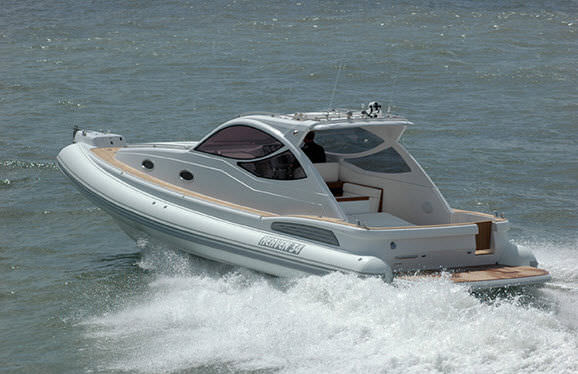 Inboard inflatable boat - 34 CRUISER - Heaven Gommoni - twin-engine ...