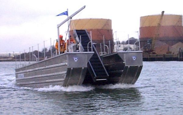 Oil spill recovery boat - EnviroCat - Vikoma International - catamaran ...