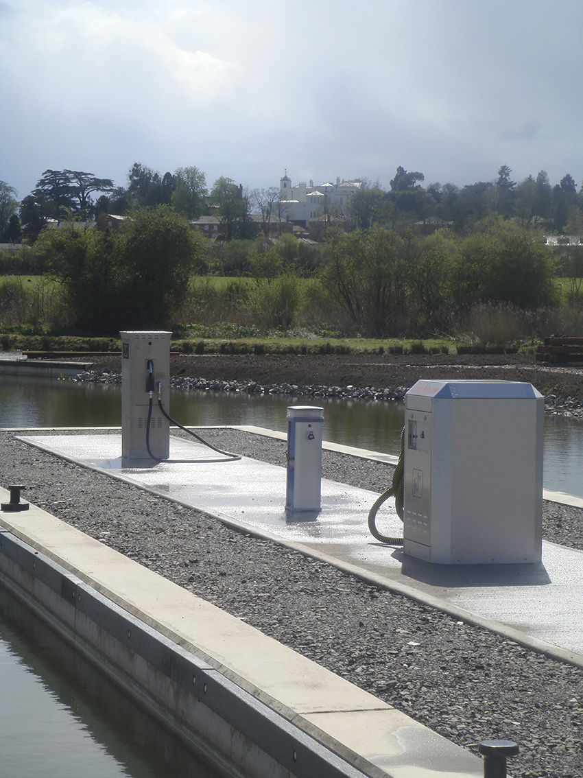 Pump-out system pedestal - Marina & Holiday Park Solutions Ltd - RMCS ...