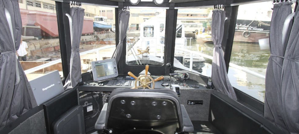 Mini tug professional boat - Micro - LOMOcean Design - aluminum