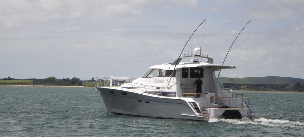 Catamaran express cruiser - Solitaire - LOMOcean Design - inboard ...