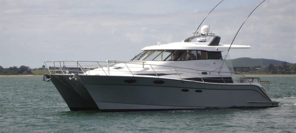 Catamaran express cruiser - Solitaire - LOMOcean Design - inboard ...