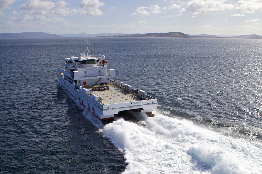 Crew transfer offshore support vessel - Muslim Magomayev - Incat Crowther