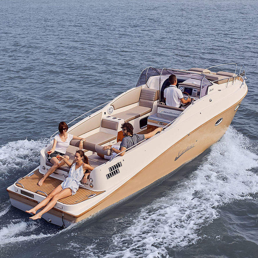 Inboard center console boat - E-xcellence 820 - Stickl Kft - electric ...