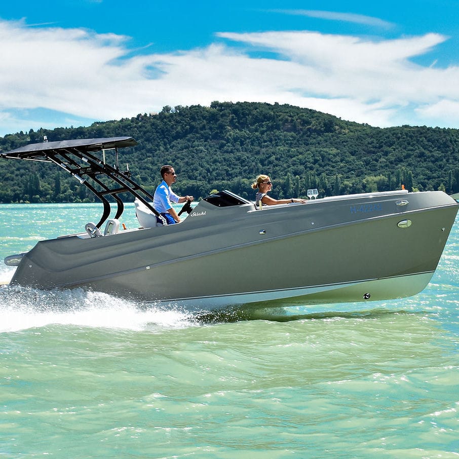 Inboard center console boat - E-njoy 800 - Stickl Kft - electric / side ...