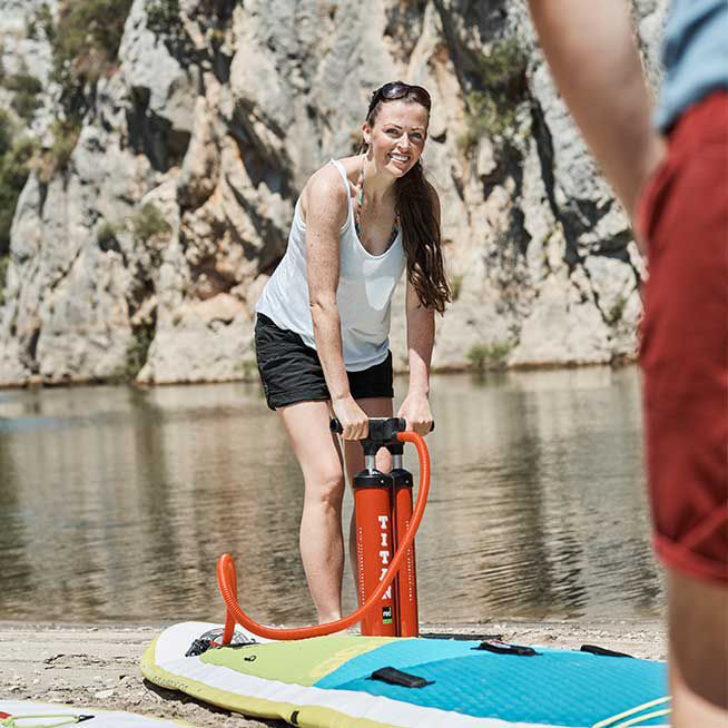 Piston air pump - TITAN - Red Paddle - hand