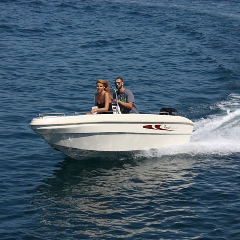 Outboard center console boat - 400 - Karel Boats - side console / 4 ...