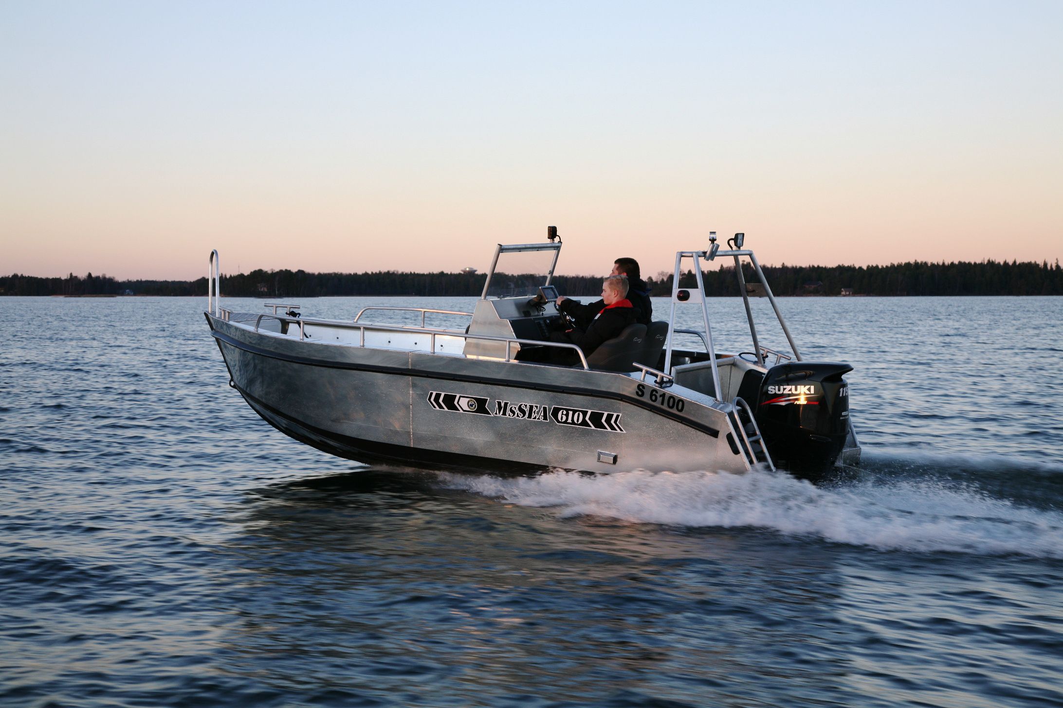 Utility boat professional boat - S 610 - MS Boat - outboard / aluminum
