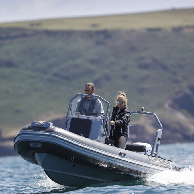 Outboard inflatable boat - CL 460 - HIGHFIELD BOATS - rigid / center ...