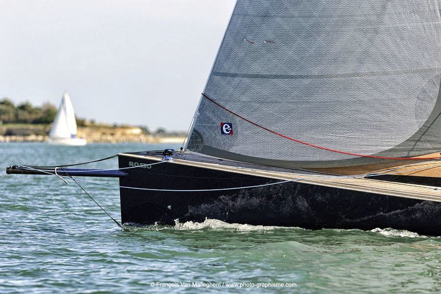Classic sailboat - Rosso 28 - CHANTIER DES ILEAUX - open transom ...