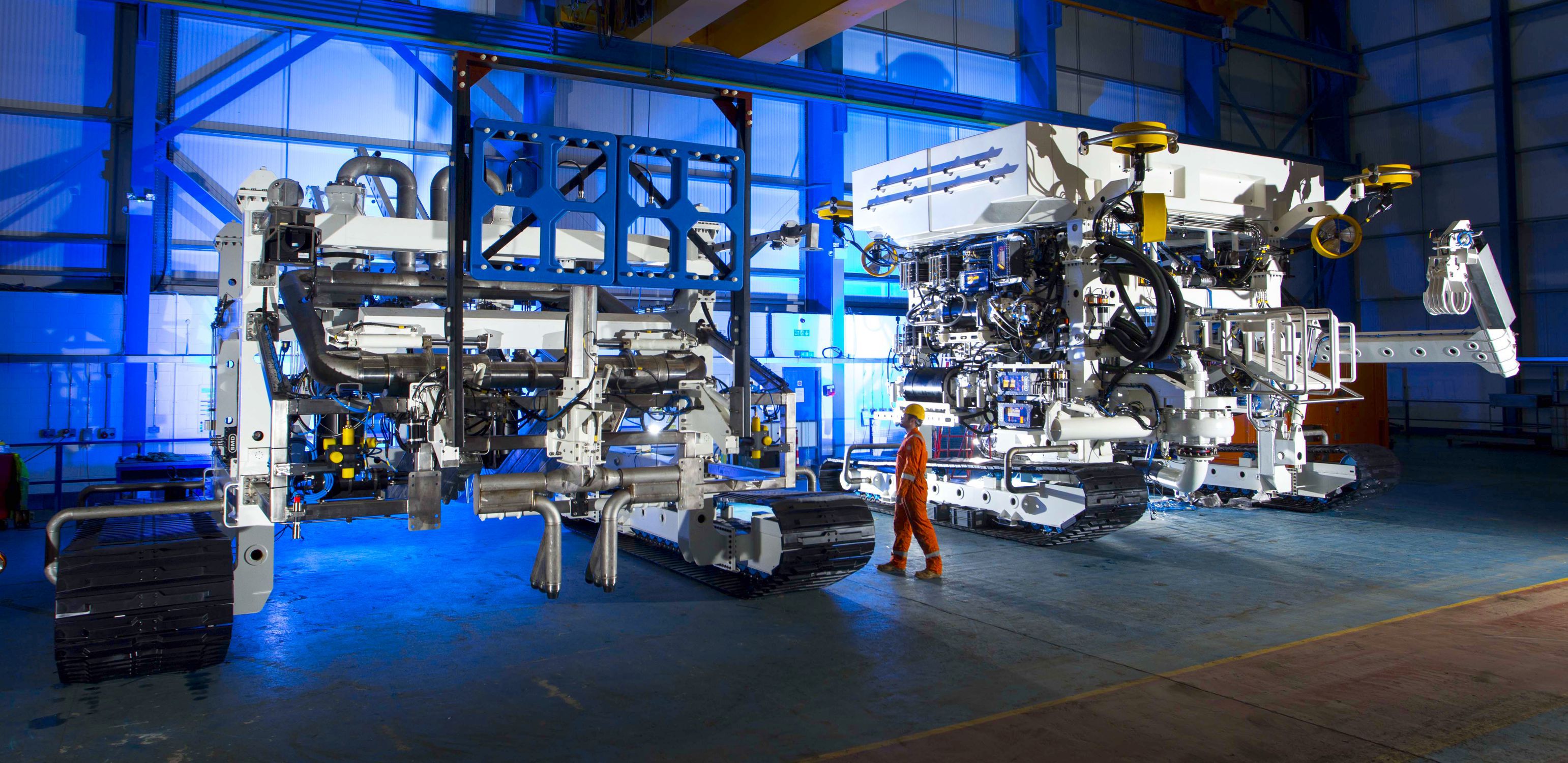 Hull cleaning underwater ROV - QTRENCHER 1600 - SMD