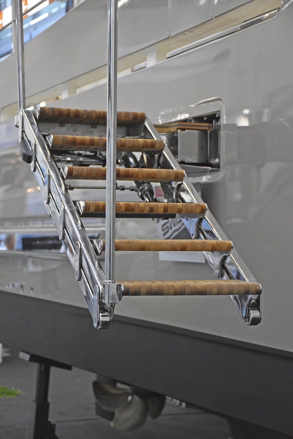 Boat gangway - Golden Gate Slew - Swissway Marine Holland bv - for ...