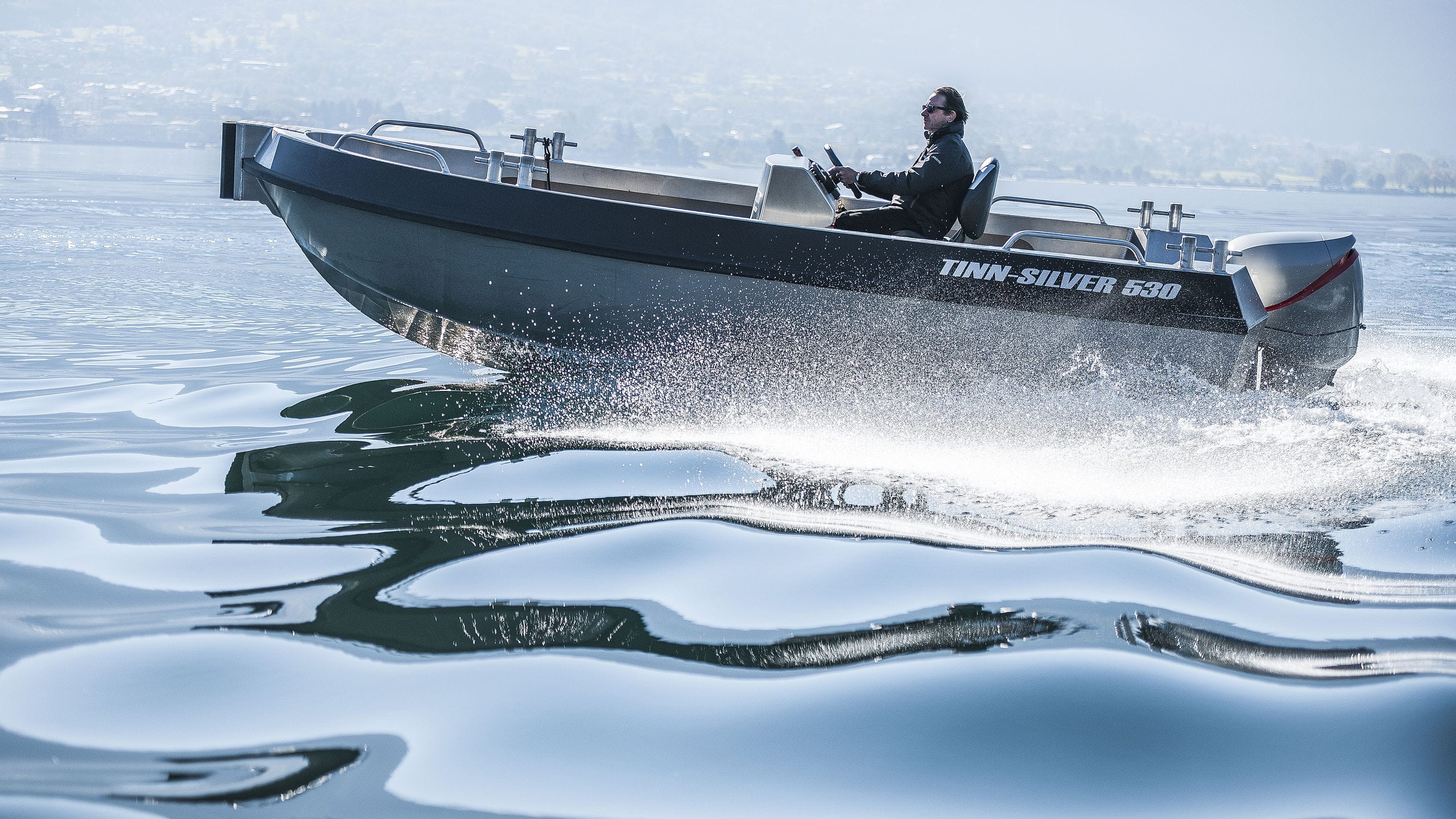 Outboard small boat - 530 - Tinn-Silver aluminium boats - open / center ...