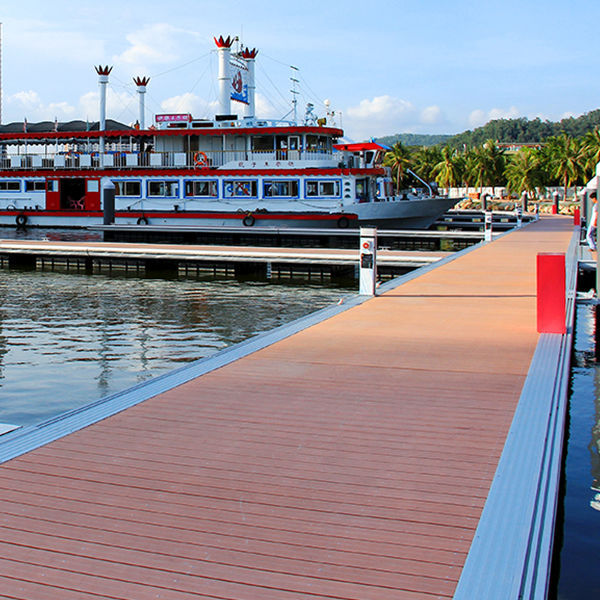 Floating dock - ALM3000 - Goodocks Marine (Hong Kong) Co., Ltd ...