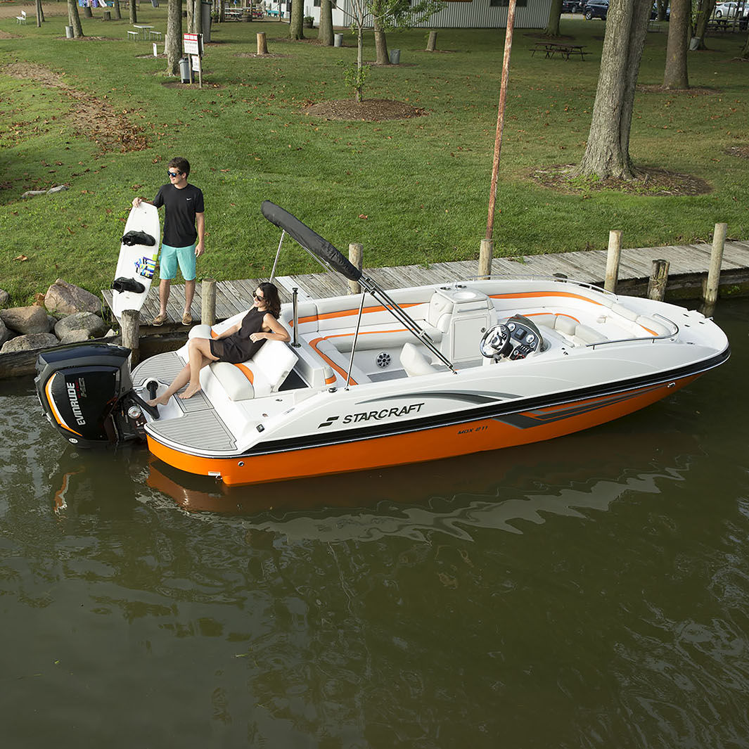 Outboard deck boat - MDX 211 E OB - Starcraft - 12-person max.