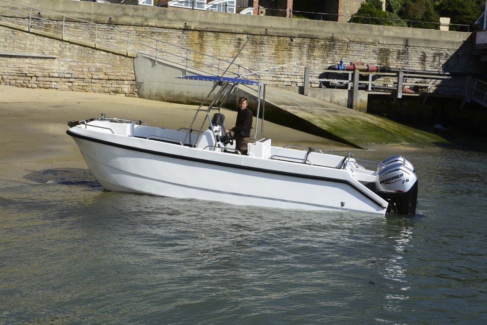 Center console catamaran - Cheetah VI - Cheetah Marine - outboard ...