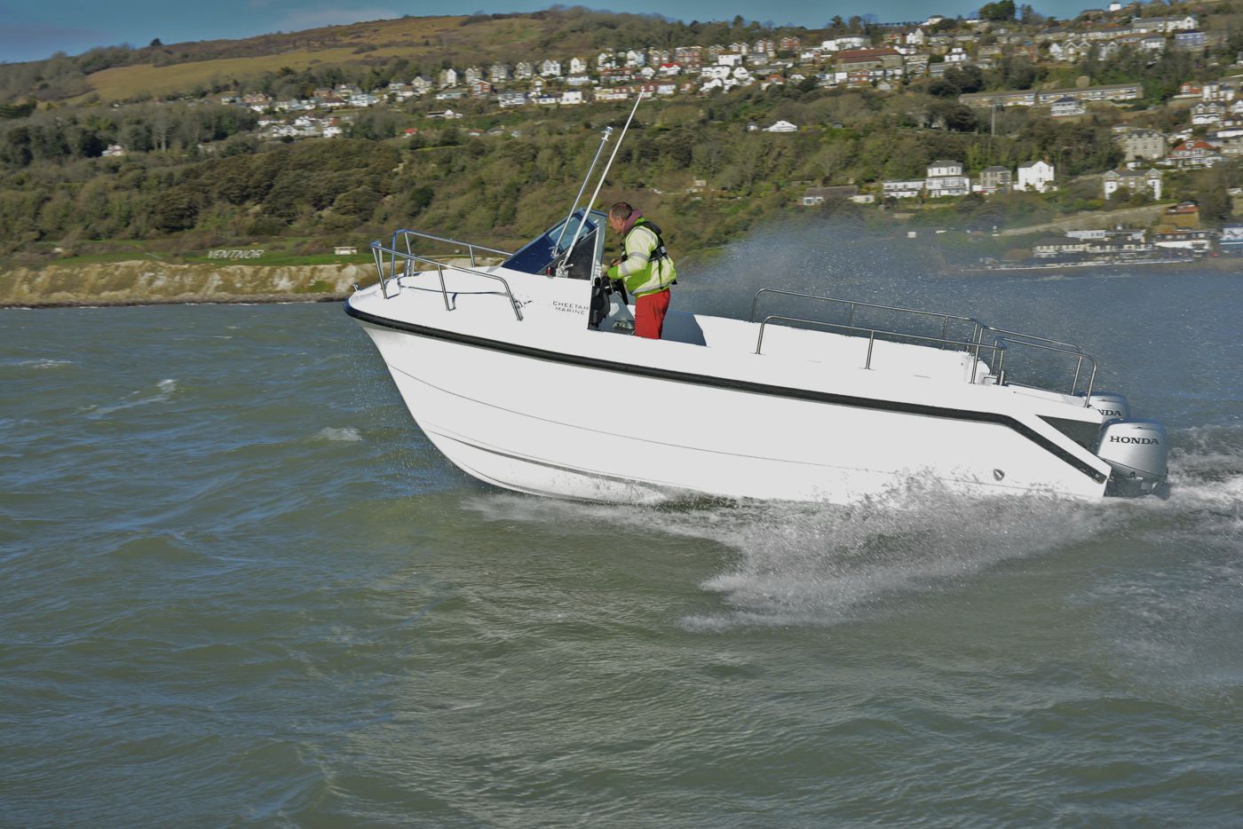 Center console catamaran - Cheetah Marine - outboard / twin-engine ...