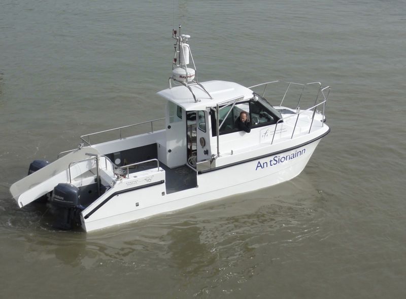 Patrol boat - An tSionainn - Cheetah Marine - catamaran / outboard