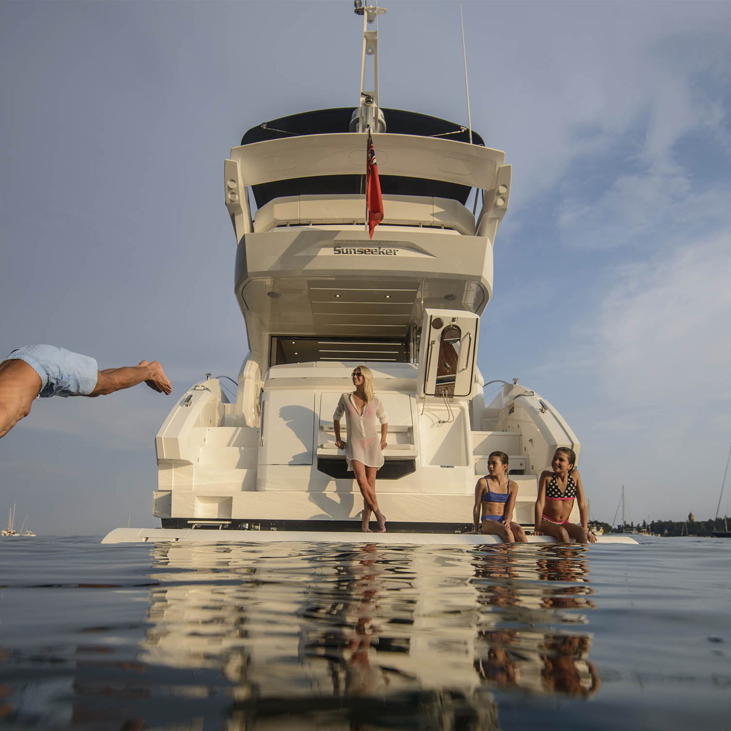 Swim platform - PHOENIX MARINE SOLUTIONS - lifting / marine / for yacht