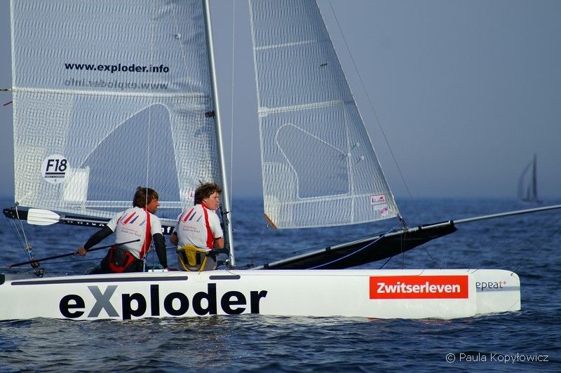 Regatta sport catamaran - EXPLODER F18 - eXploder Cats - double-trapeze ...