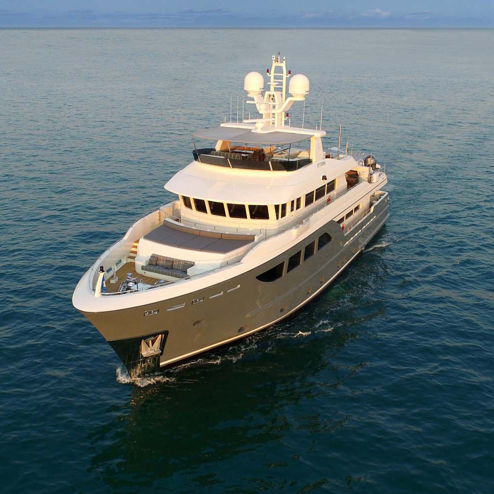 Cruising super-yacht - STORM - Cantiere Delle Marche - raised pilothouse
