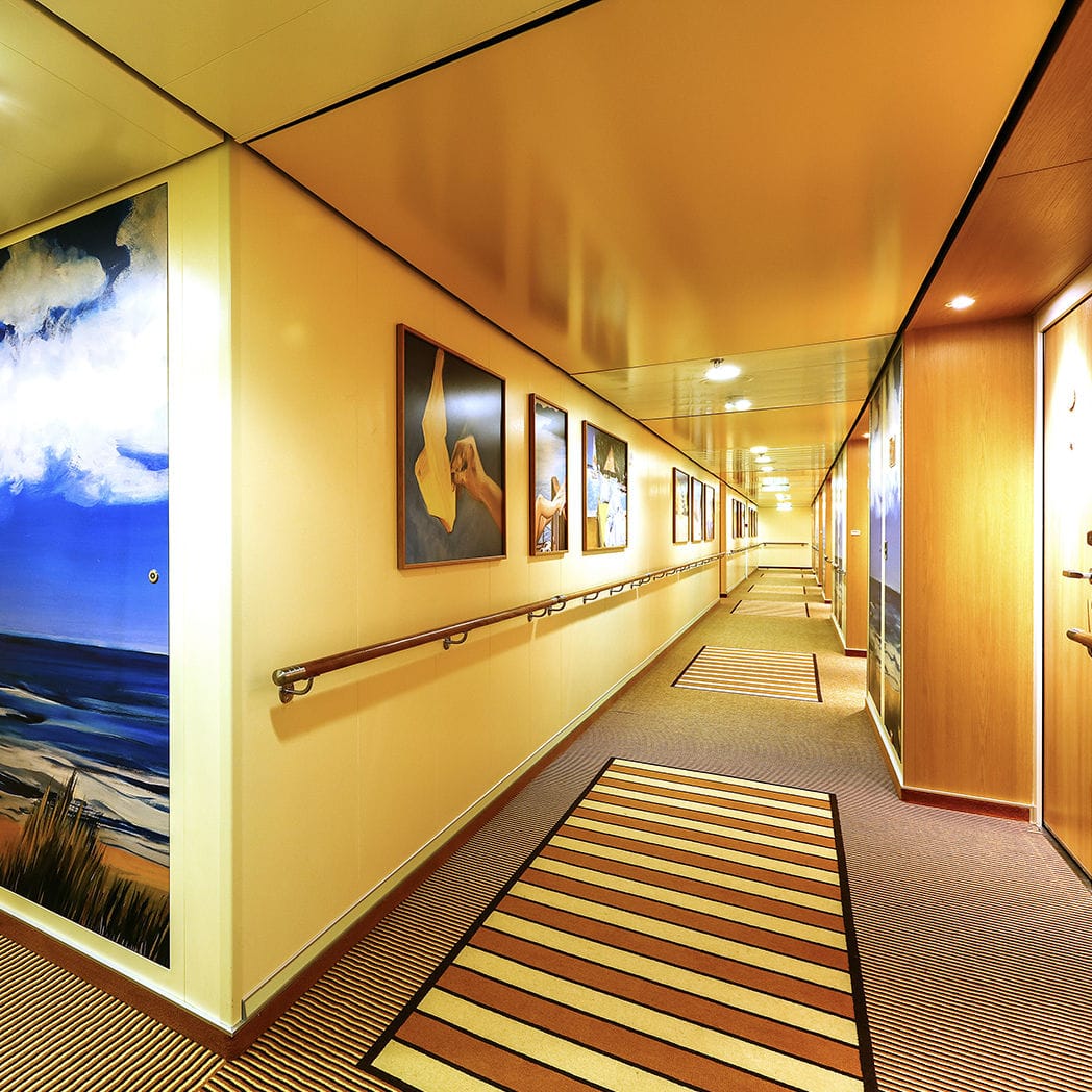 Ship ceiling sandwich panel - 600 HOOK-ON - DAMPA ApS - for thermal ...