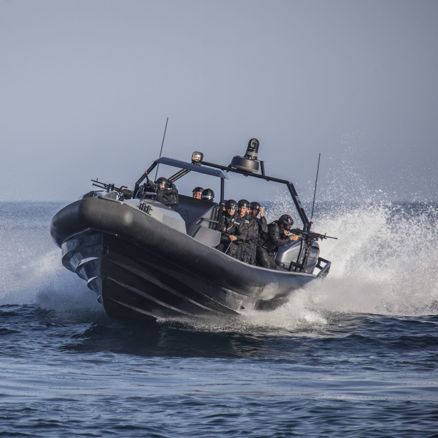 Patrol boat - 1700 BLACK FALCON - ARESA SHIPYARD - outboard / GRP