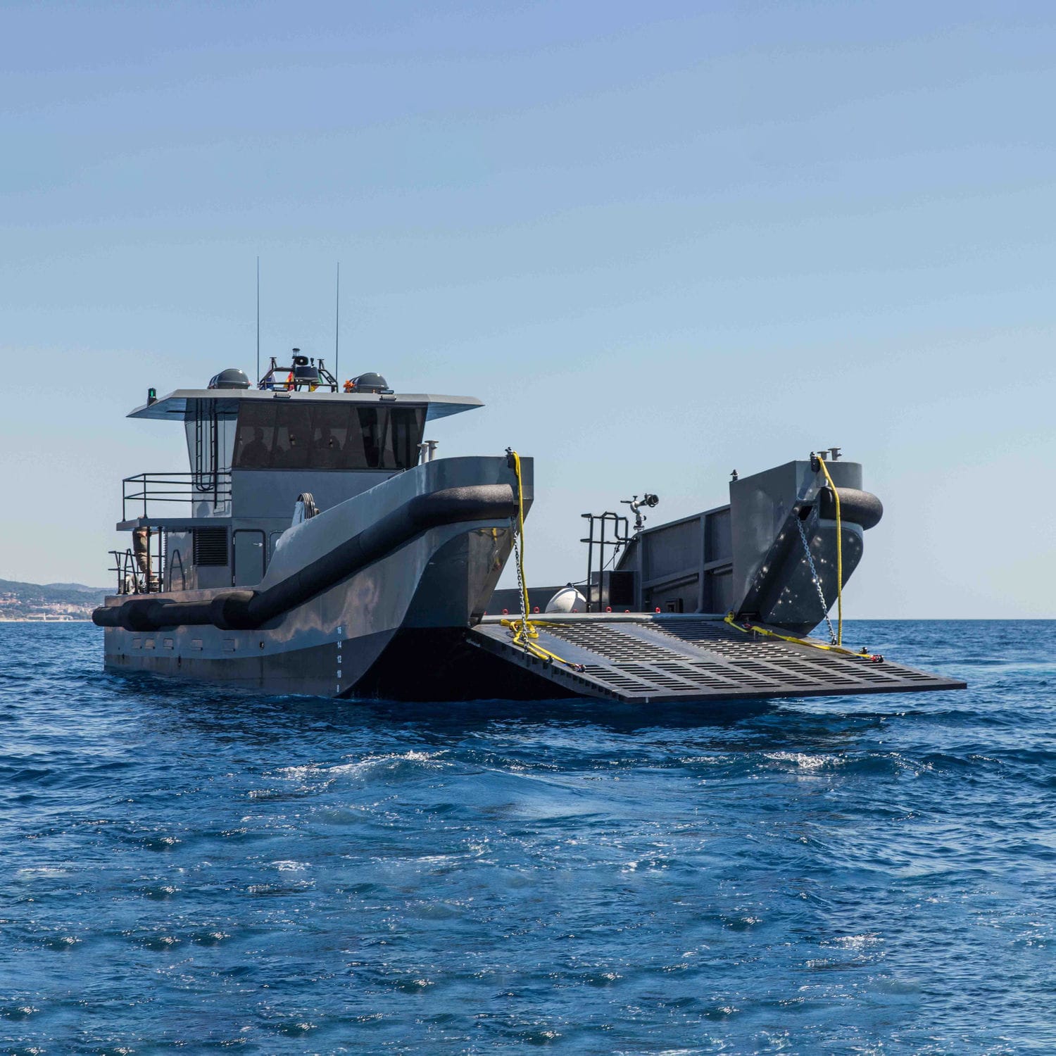 Landing craft special vessel - 3500 - 2500 LD - ARESA SHIPYARD - catamaran