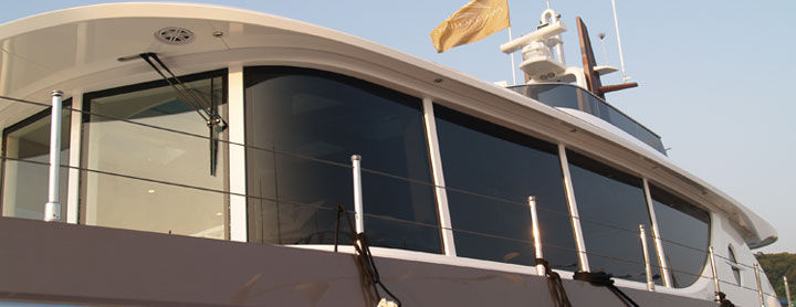 Yacht glass panel - Ocean Group