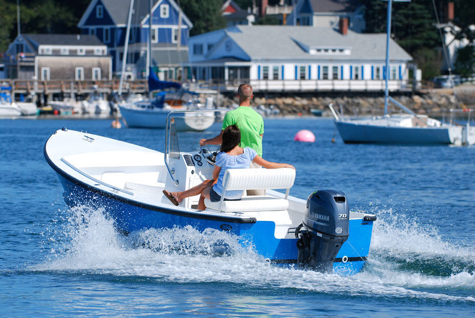 Outboard center console boat - 180 - Eastern Boats