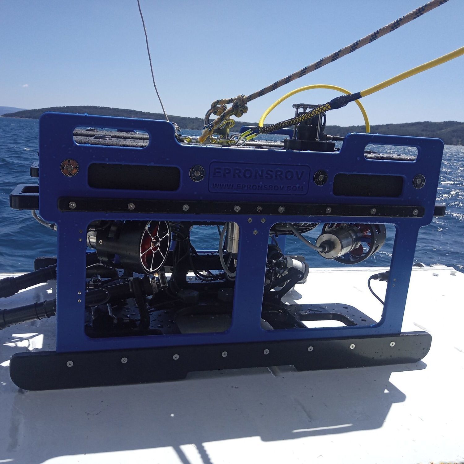Intervention ROV - ALPHAROV PROF D500 - EPRONS ROV - observation / deep ...