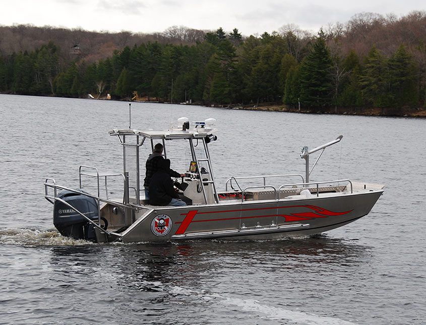 Rescue boat professional boat - 20’ - Stanley Aluminum Boats - landing ...