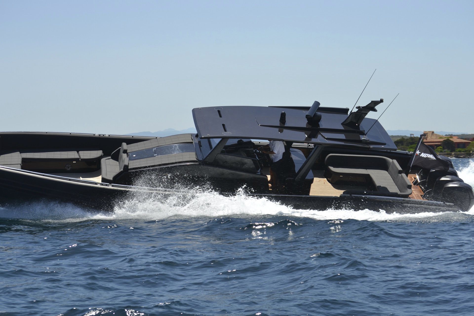 Outboard inflatable boat - BLACK SHIVER 160 - Novamarine - inboard ...