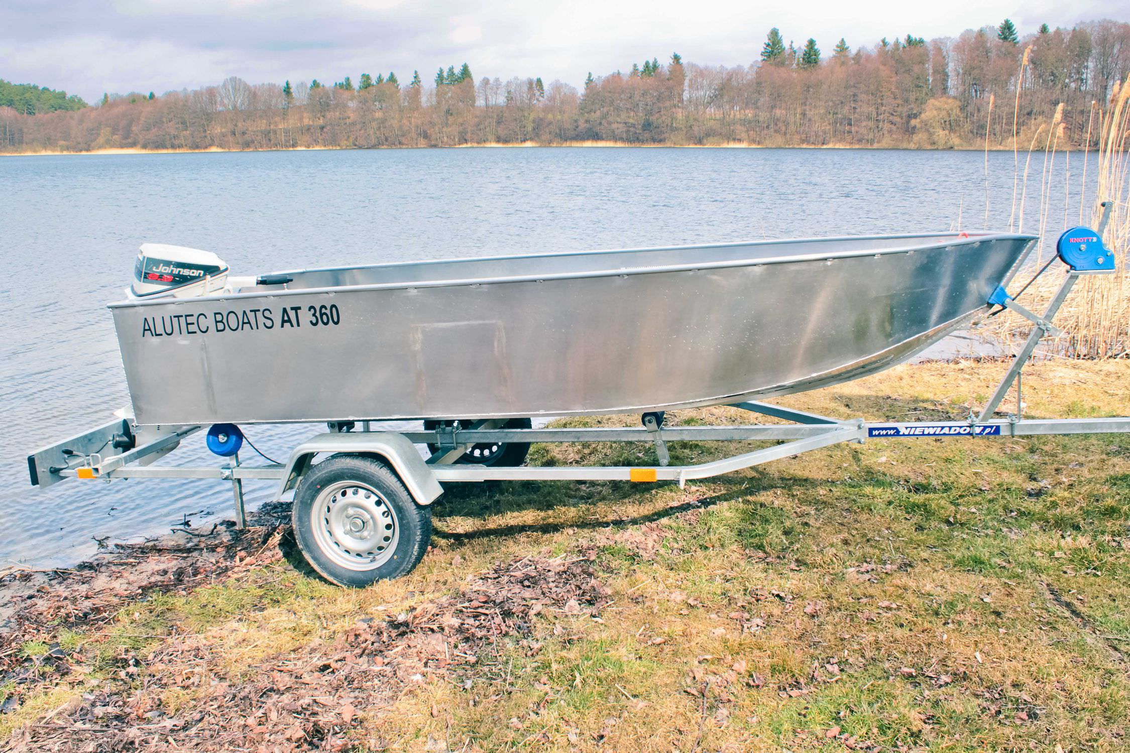 Outboard bay boat - AT-500 - ALUTEC BOATS - sport-fishing / 6-person