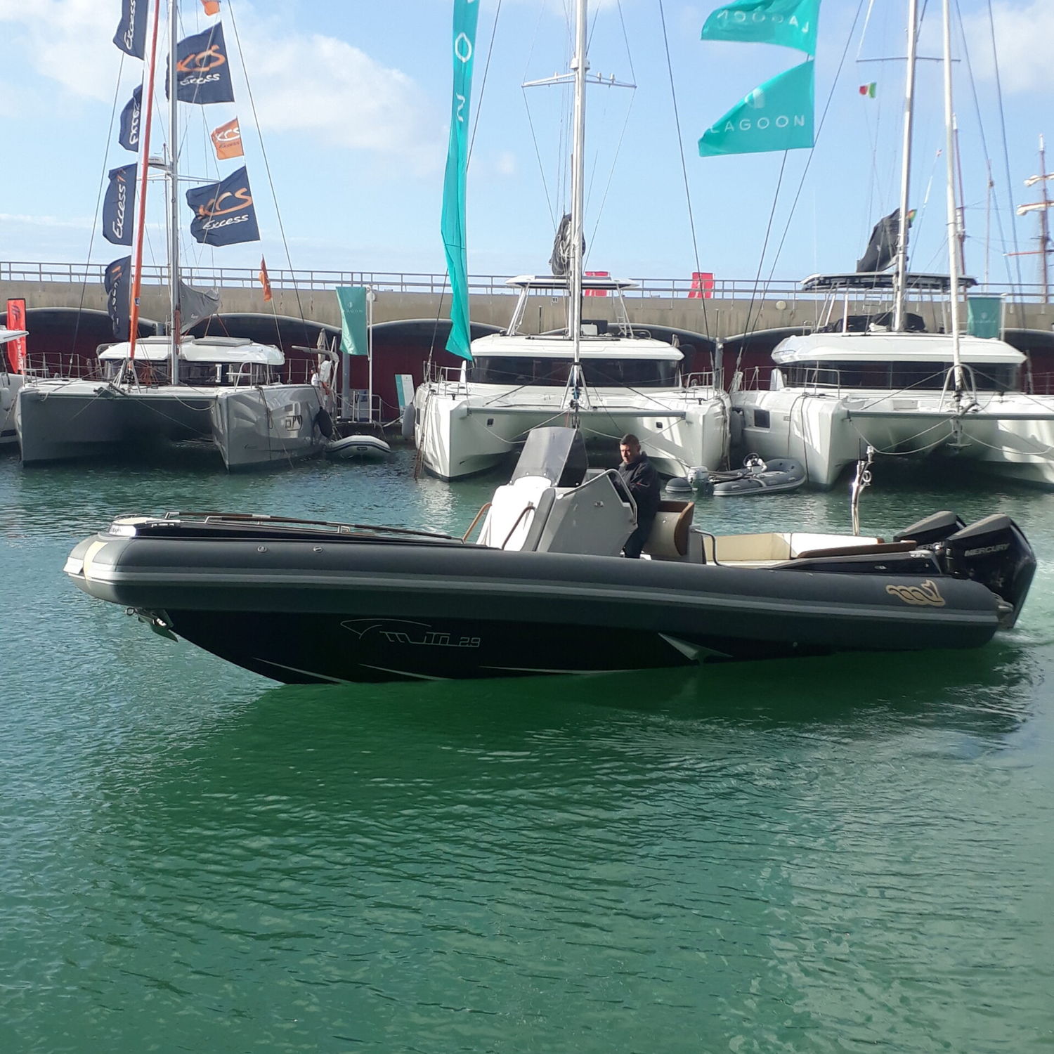 Outboard inflatable boat - MITO 29 T - MVMARINE SRL - twin-engine ...