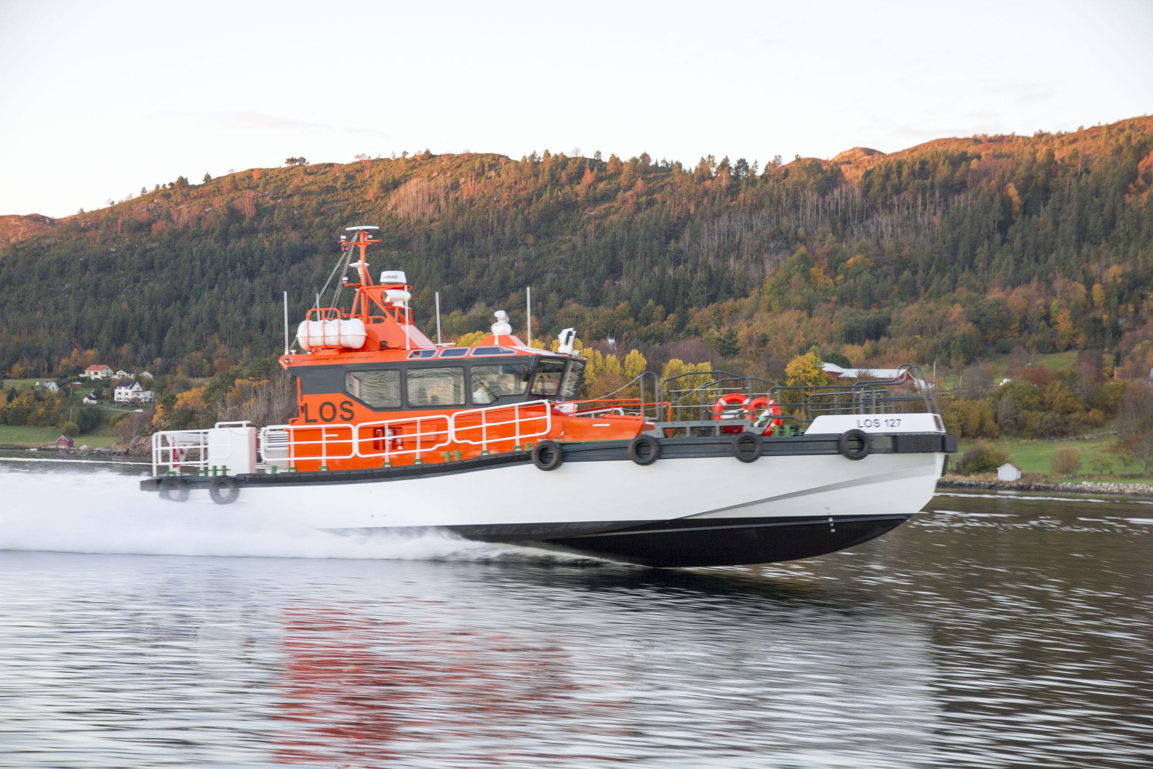 Pilot boat - ALUSAFE 1620 - Maritime Partner AS - inboard IPS-drive ...