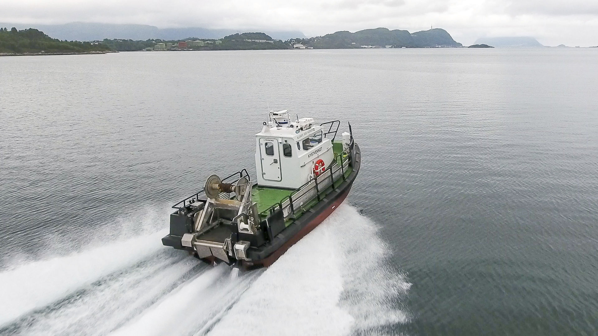 Work boat professional boat - ALUSAFE 1000 WORK - Maritime Partner AS ...