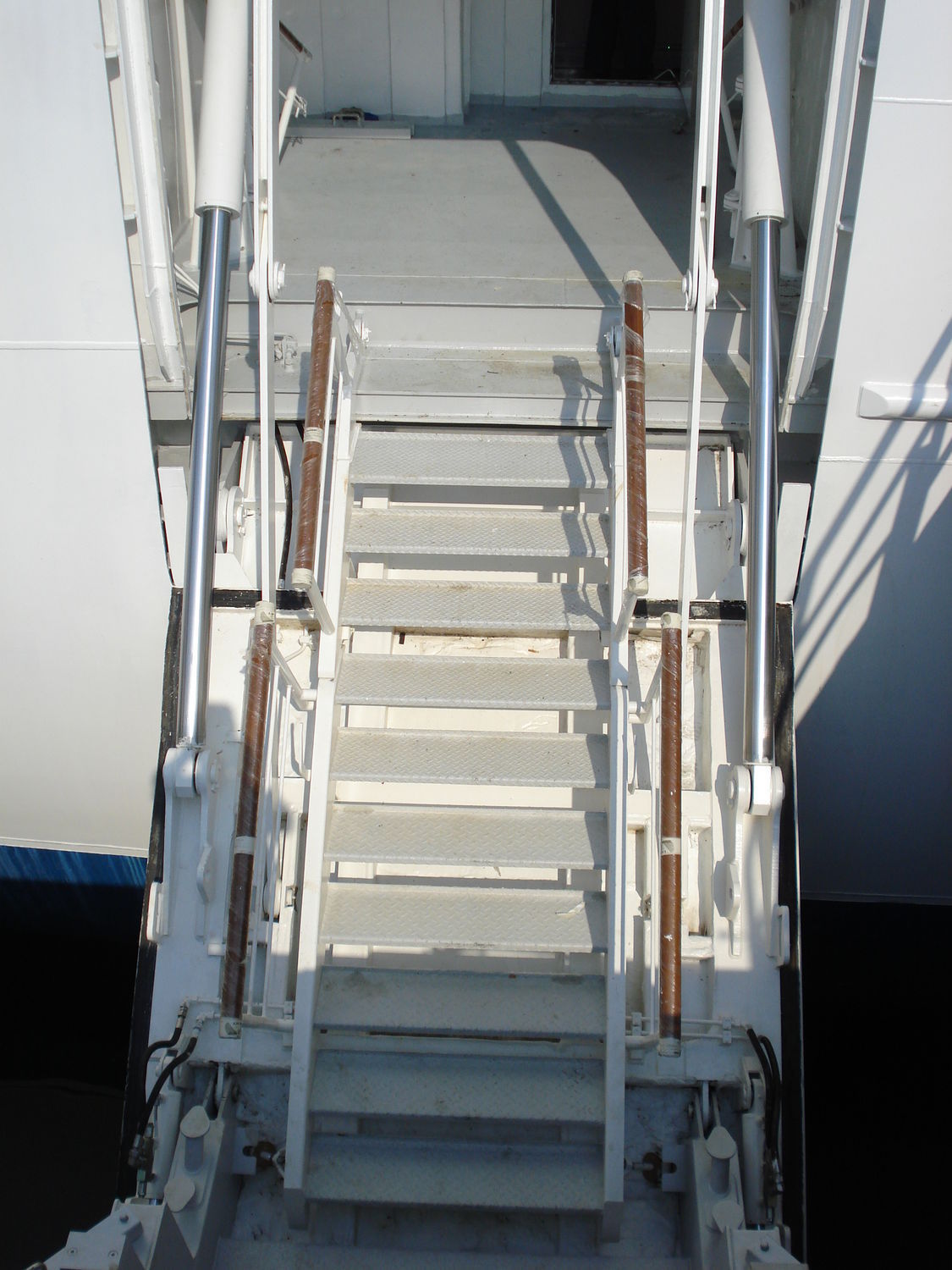 Boarding platform - SeaNet Group - for ships