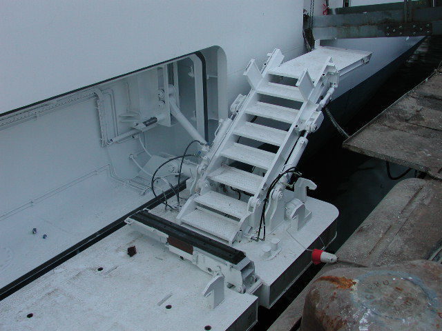 Boarding platform - SeaNet Group - for ships