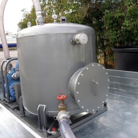 Shipyard vacuum system - ScorVac 10L - New Naval Ltd. - oil spill recovery