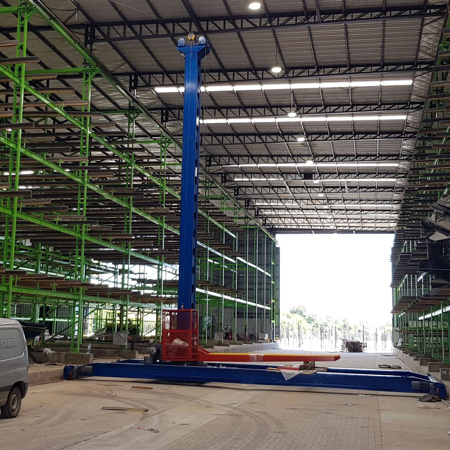 Boat stacking crane - 3T Floor Running - CAPRIA