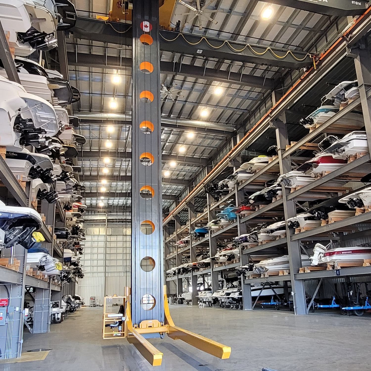 Boat stacking crane - 8T Top Running - CAPRIA